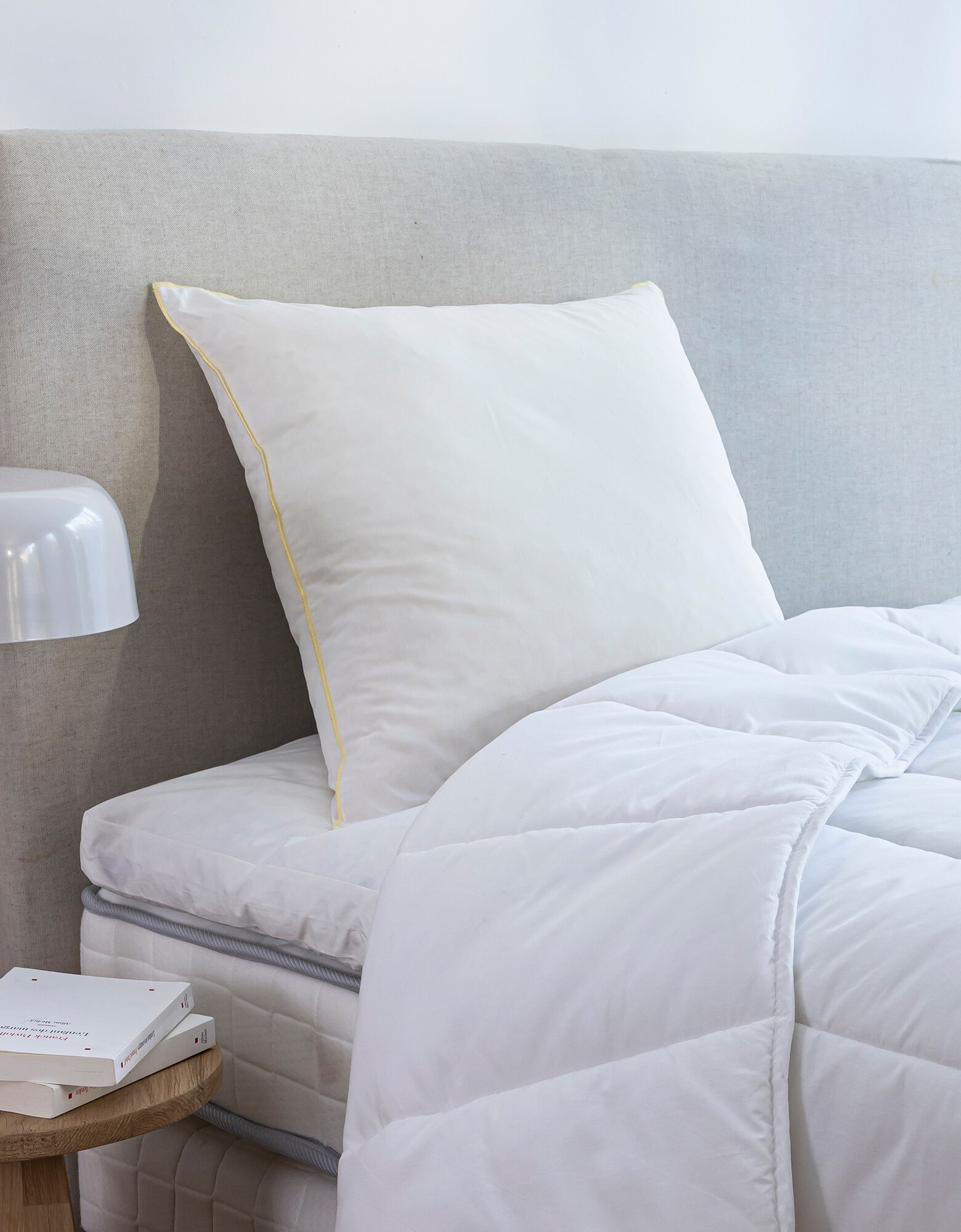 Oreiller qualité hôtellerie lavages intensifs, blanc | Blancheporte