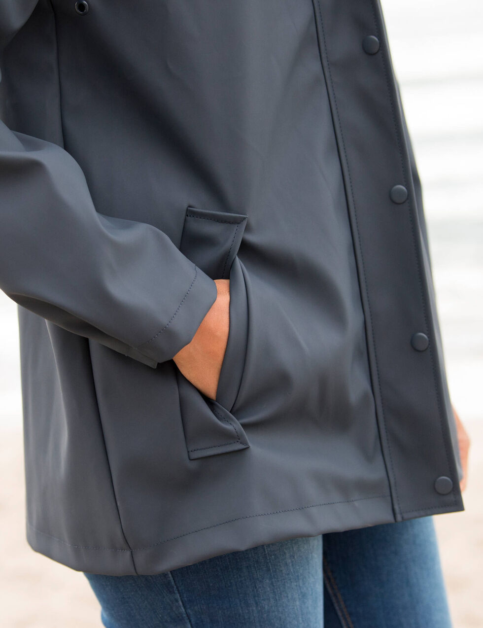 Ciré déperlant à capuche, marine | Blancheporte