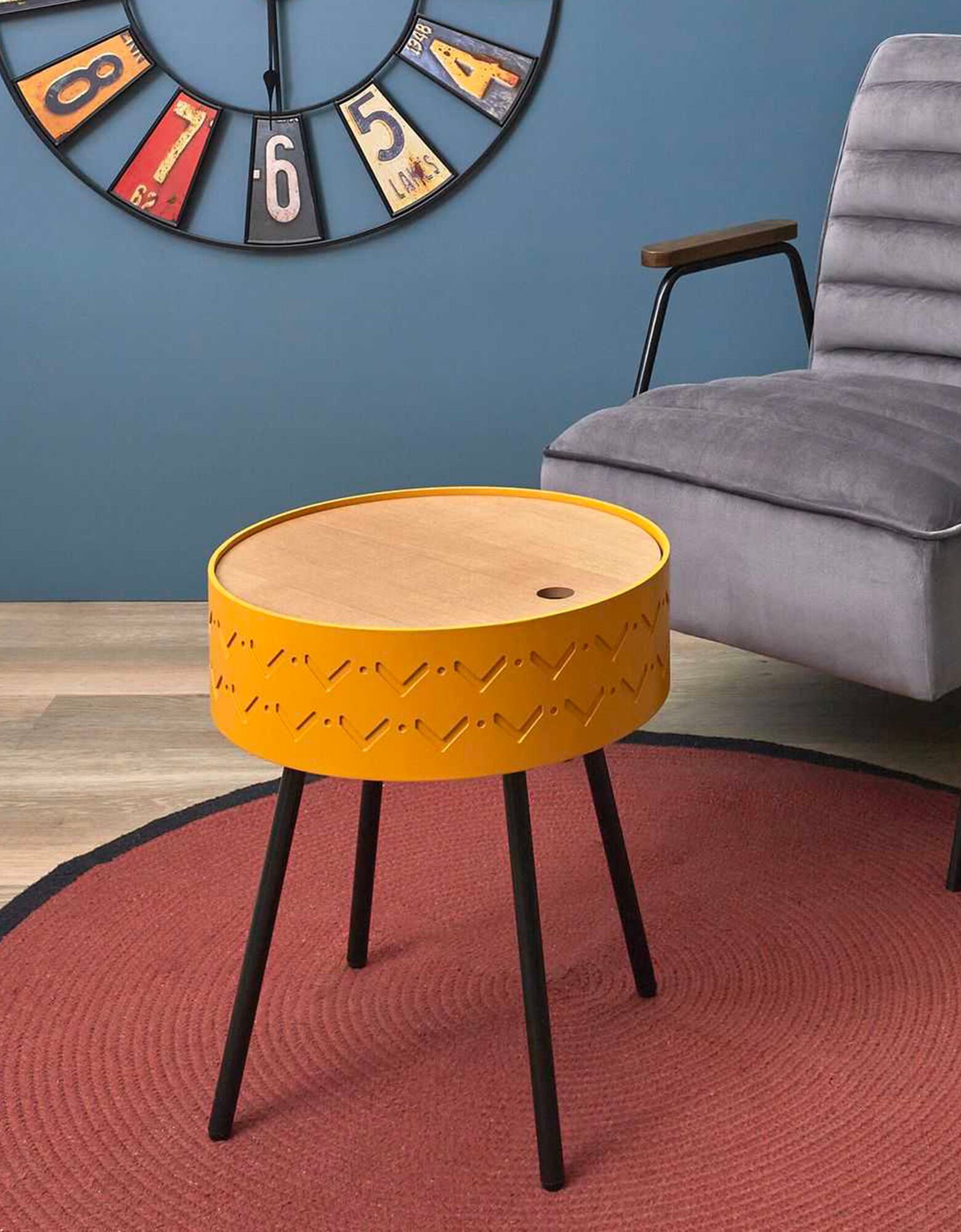 Table d’appoint-coffre déco - pieds métal, jaune | Blancheporte