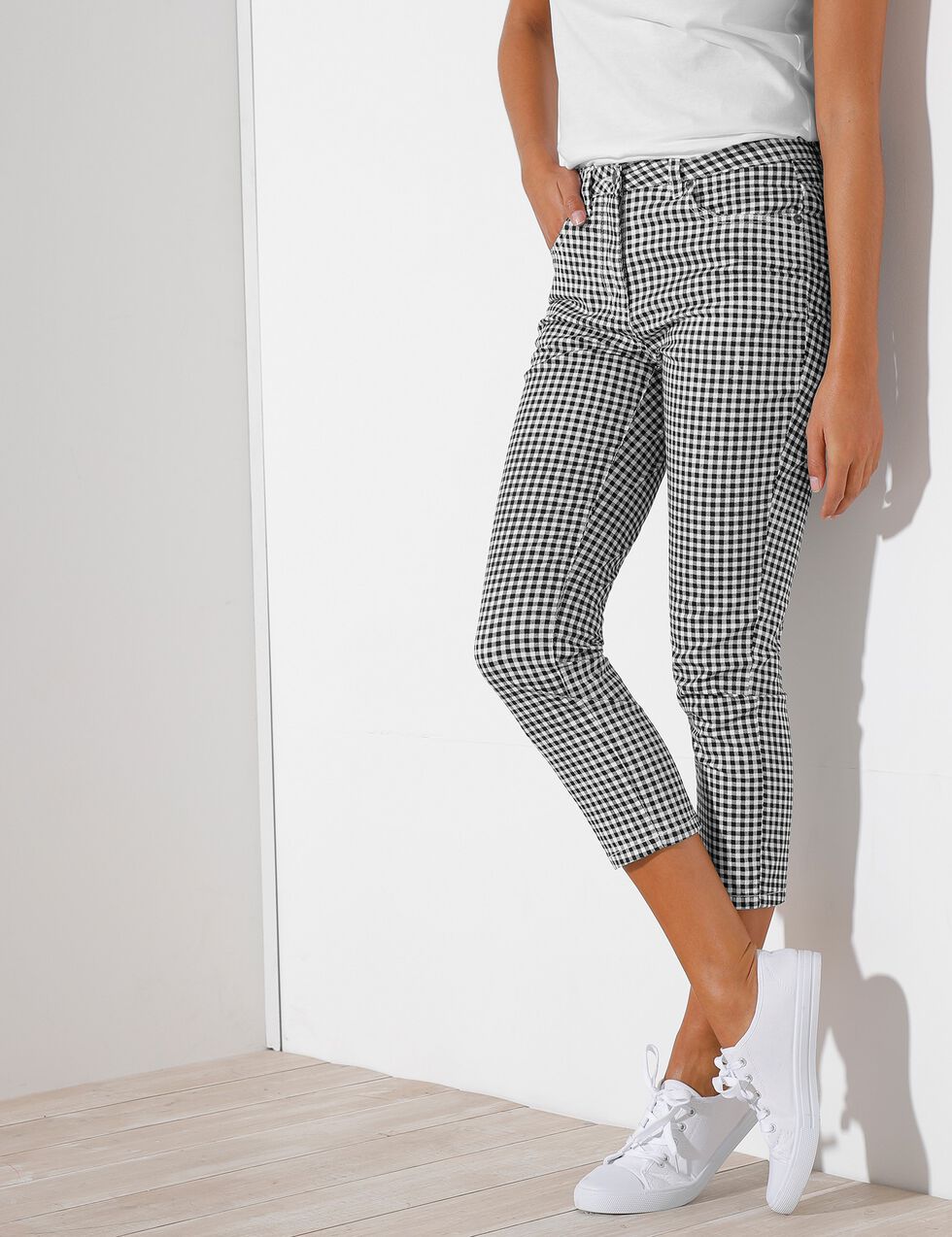 Pantacourt fuselé imprimé vichy, noir / blanc | Blancheporte