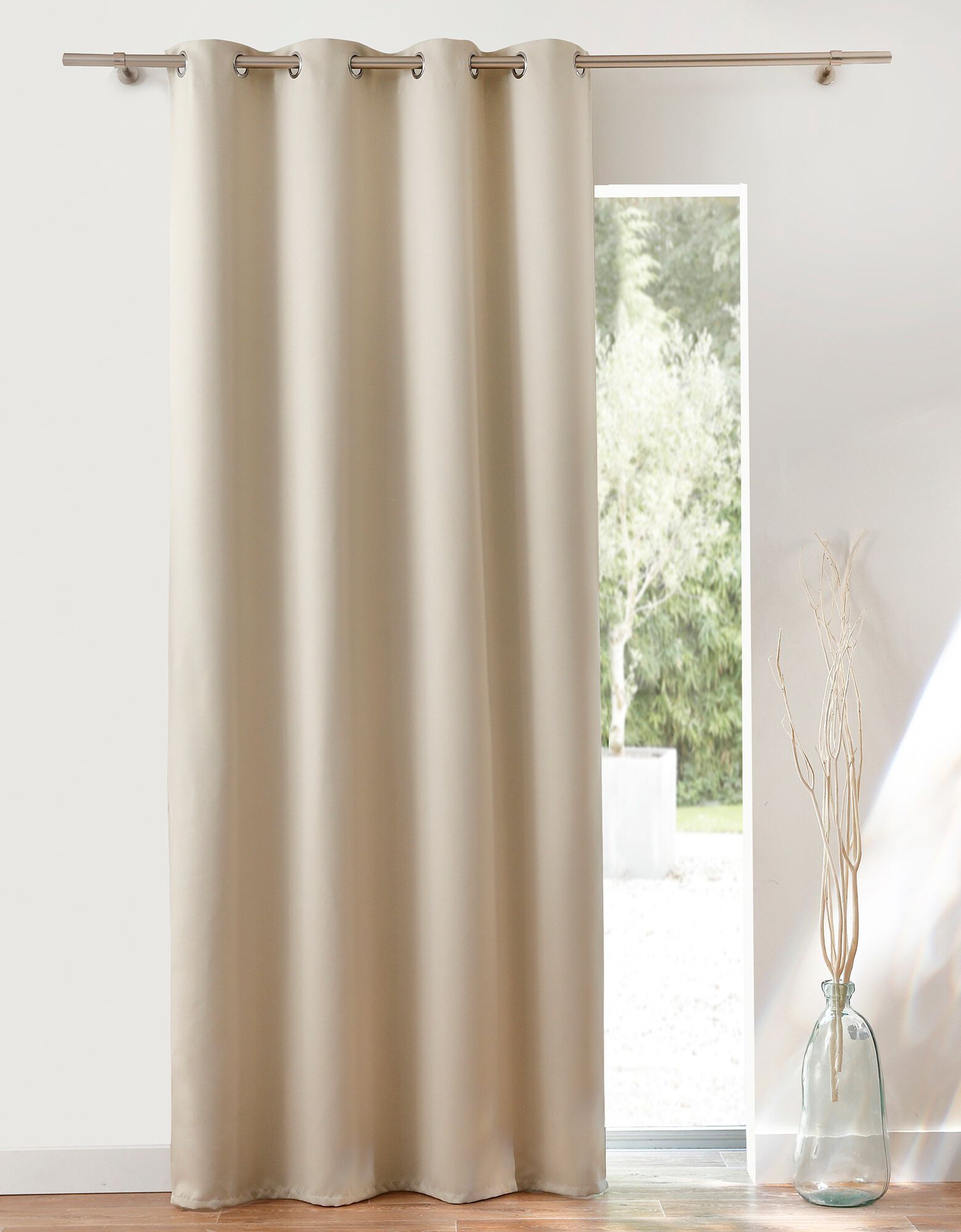 Rideau occultant uni satiné finition oeillets, beige | Blancheporte