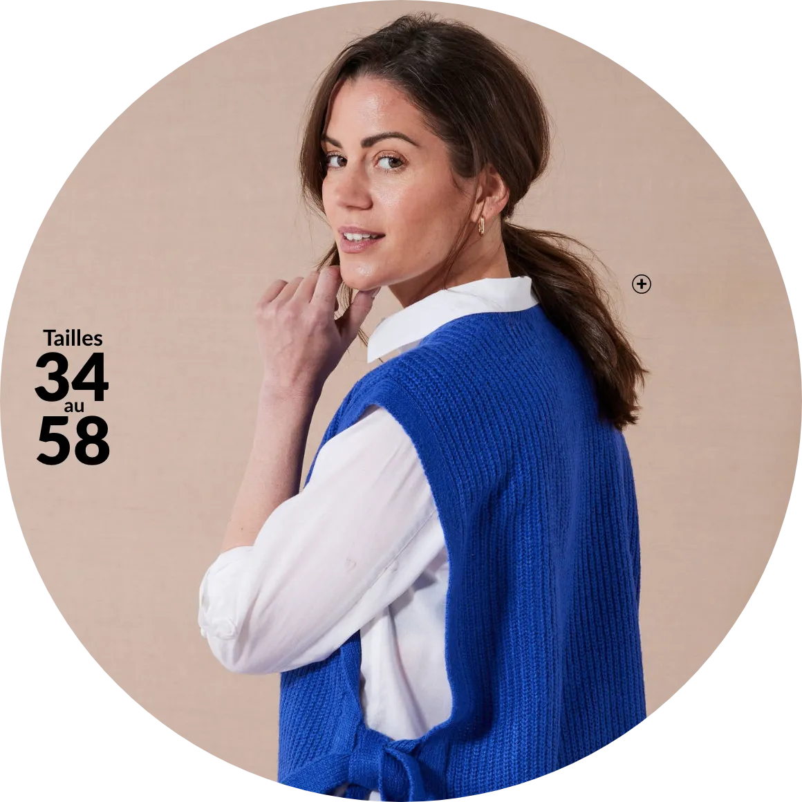 Quel pull porter avec une chemise ? Conseils mode femmes